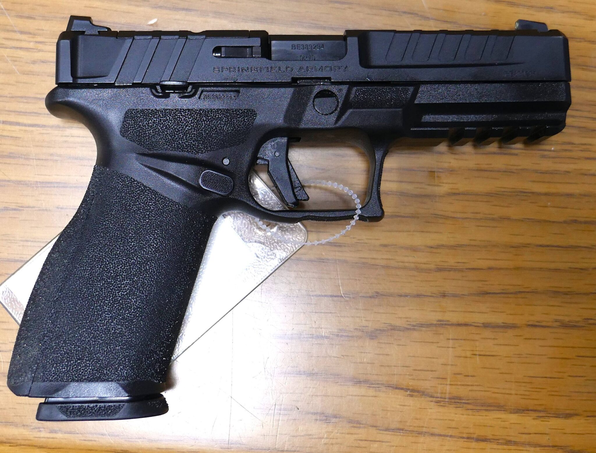 SPRINGFIELD ECHELON 9MM 4.5" U-NOTCH, 2 MAGS, SOFT CASE, ORIG BOX ...
